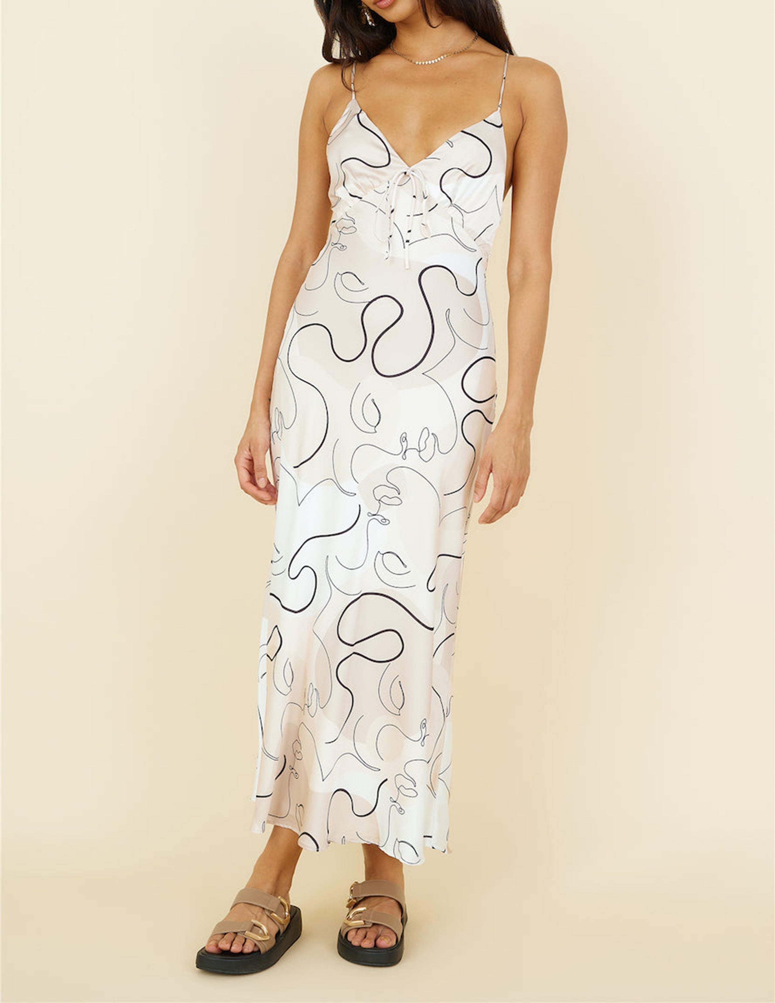 Under Control Maxi Dress Beige – Dress Code